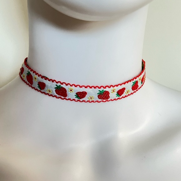 Eklectyc | Jewelry | Cottagecore Strawberry Choker Retro Handmade ...